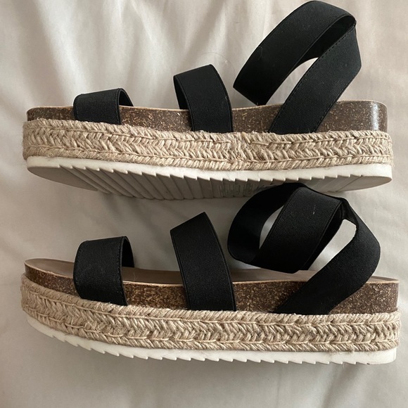 torrid | Shoes | Torrid Sandals | Poshmark